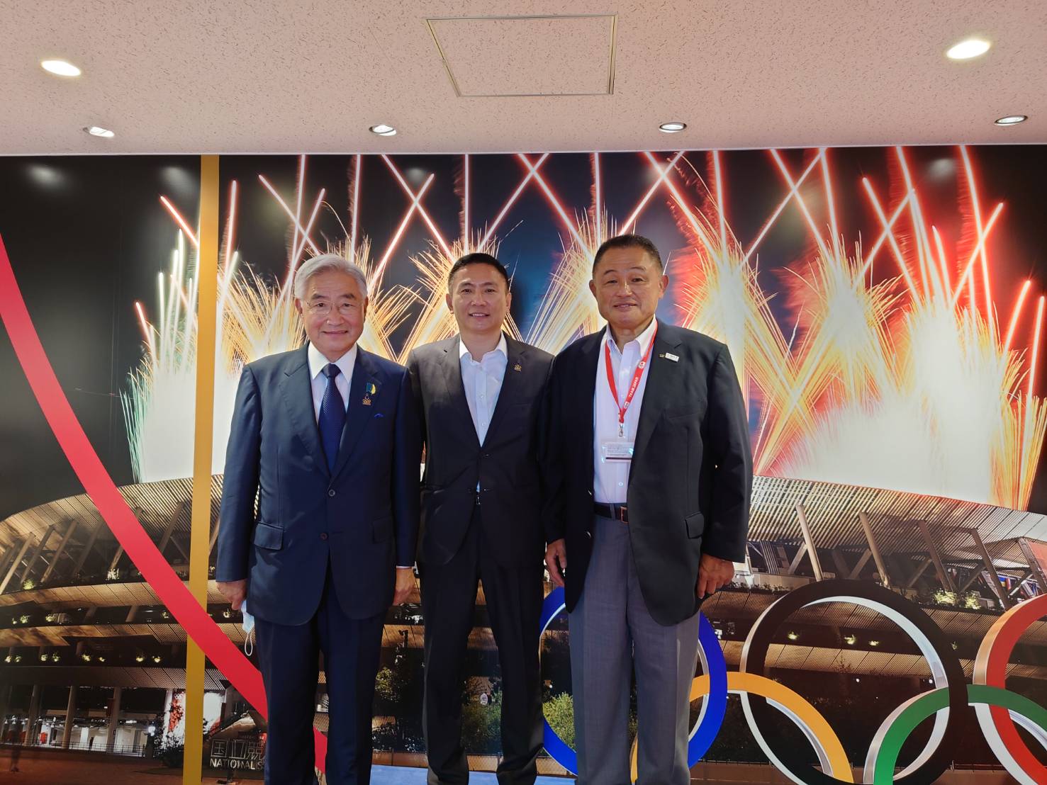 モンゴルトライアスロン会長JTU表敬訪問 | ニュース / News | Triathlon Japan｜公益社団法人トライアスロンジャパン